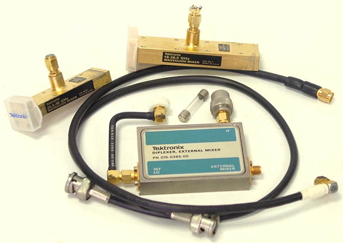 Tektronix WM490 Series, Opt. 21 High Performance Waveguide Mixer Kit ...